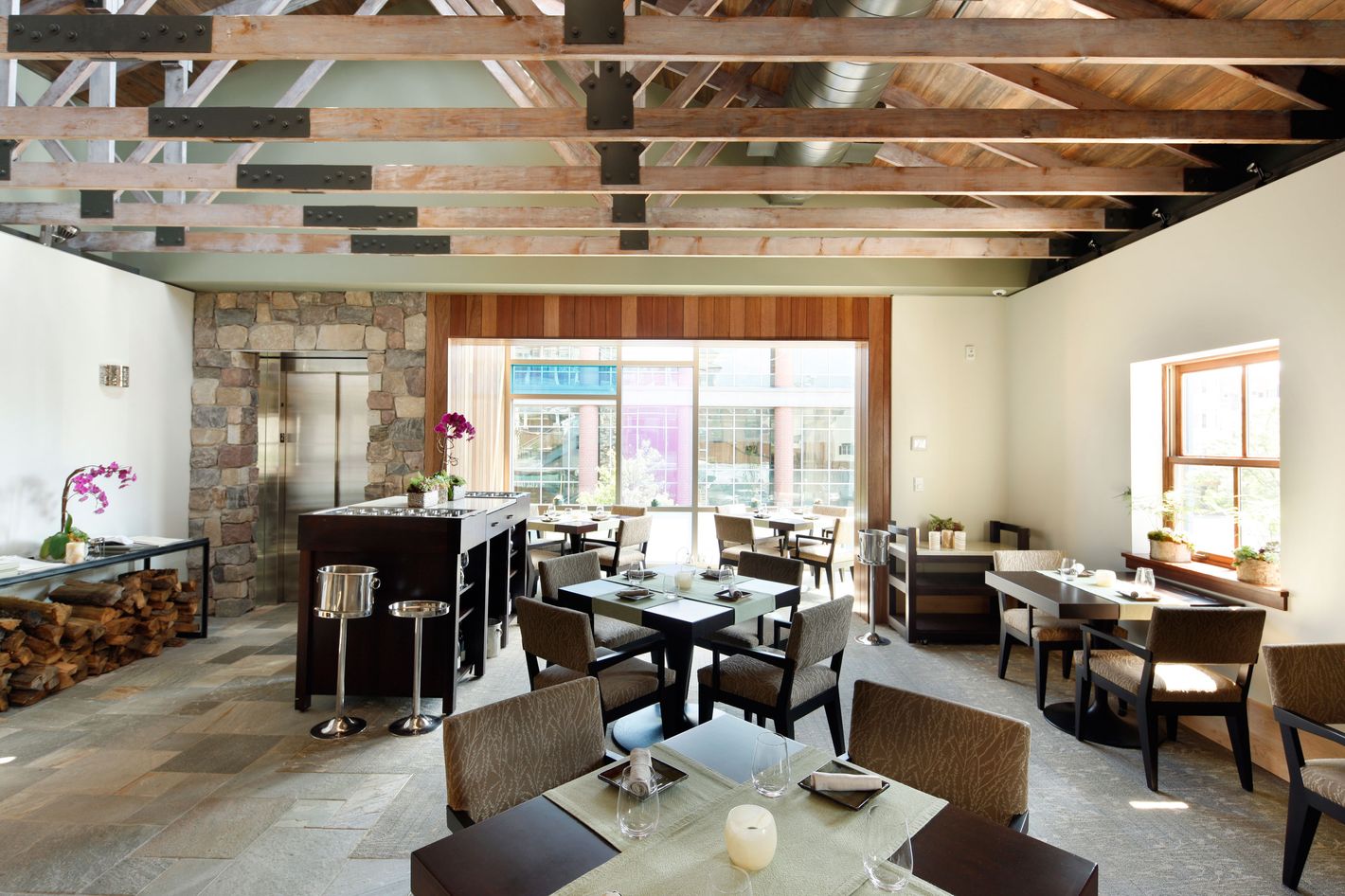 A New Restaurant Offers a Michelin-Caliber Experience in Suburban New ...