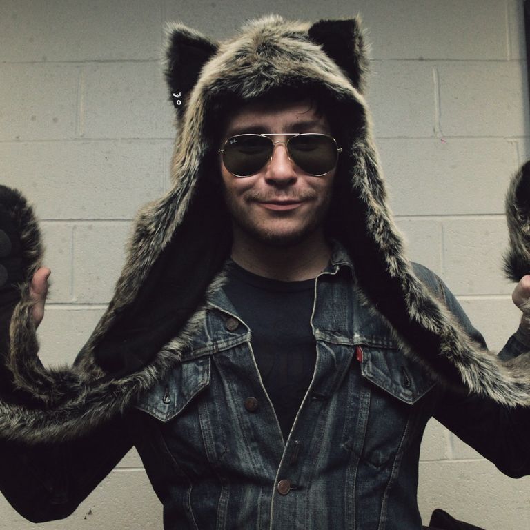 A Night With Game of Thrones’ Hodor, Rave DJ - Slideshow - Vulture