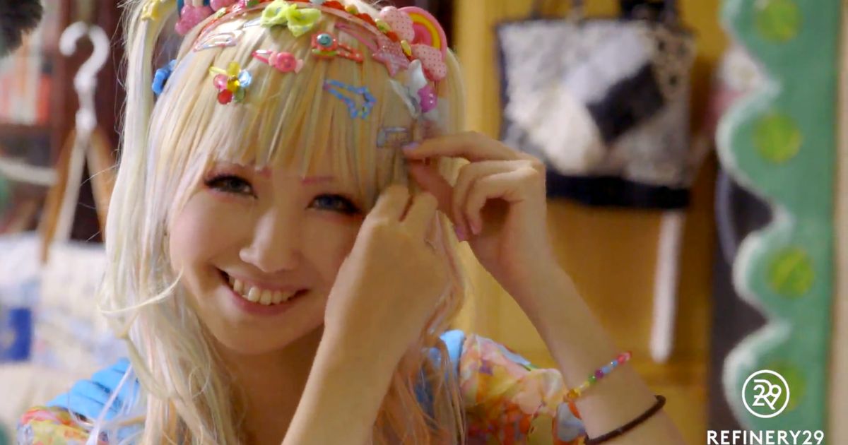 Watch Tokyo’s Decora Girls Explain Their Style