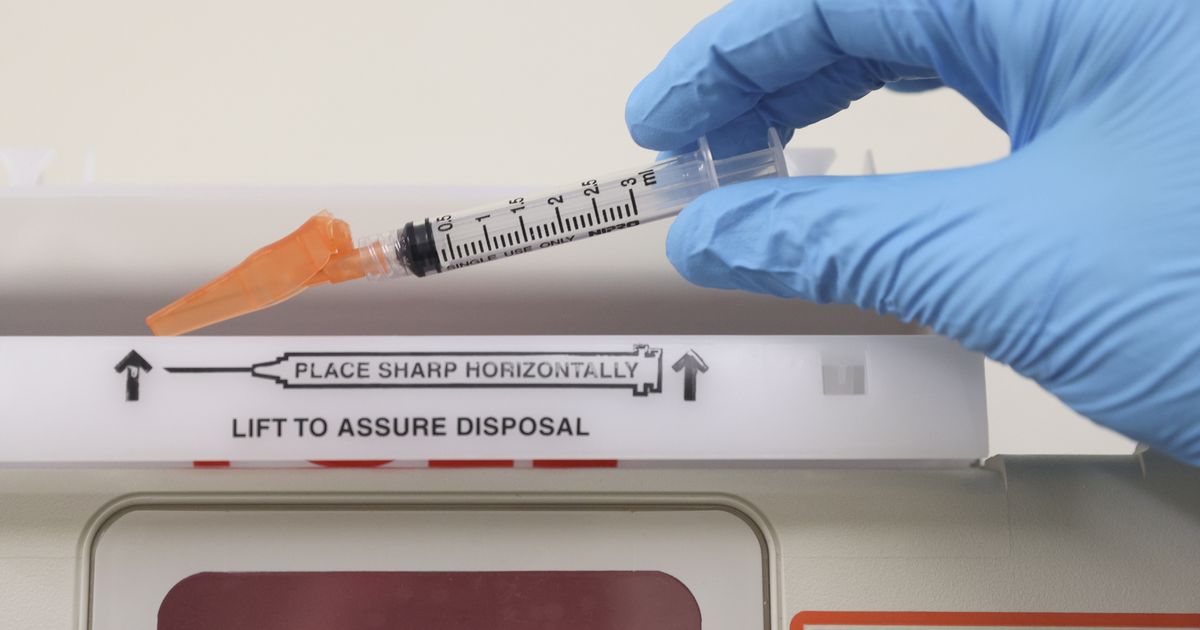 Judge Rules New York Must Vaccinate Prisoners Immediately