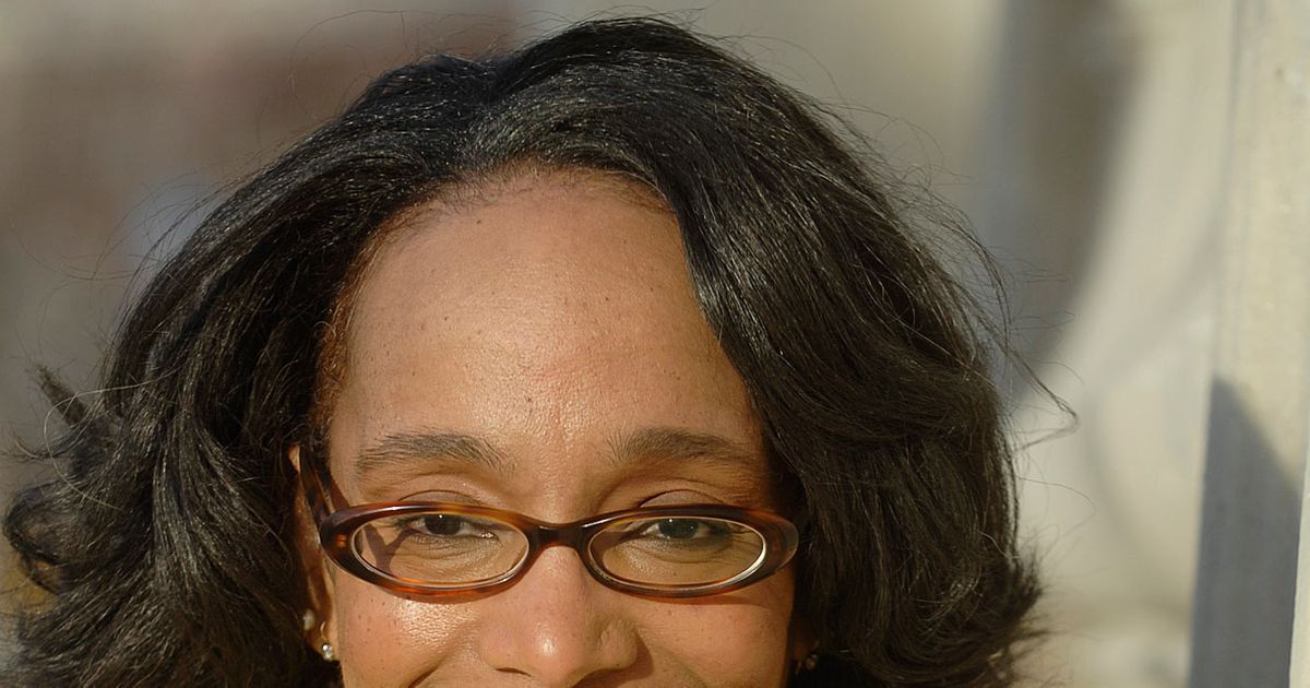 Robin Givhan on Her New Book, Race, and Reviewing the Fashion Season