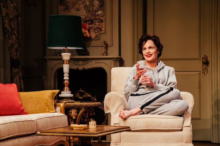Theater Review: Elizabeth McGovern as Ava Gardner, and more.