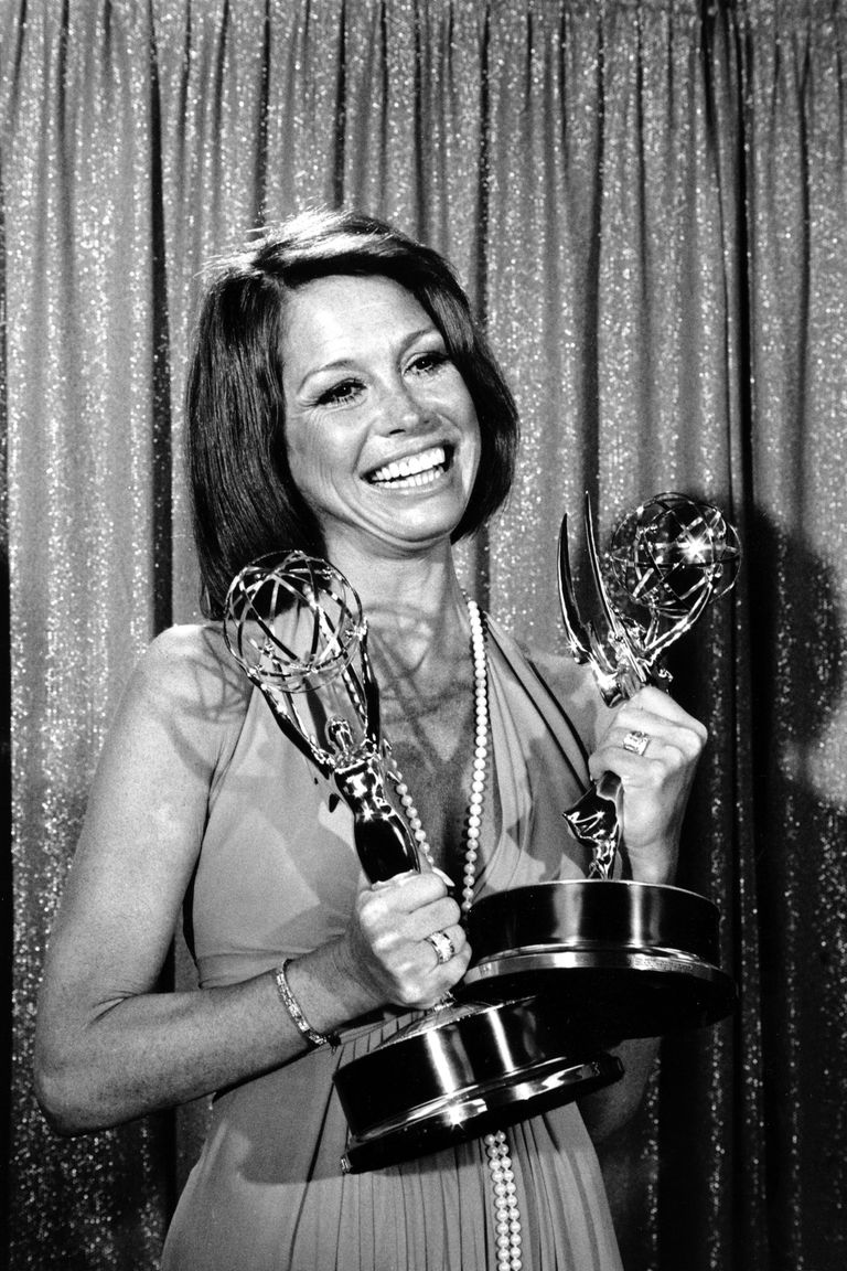 Photos: Mary Tyler Moore's Fashion Through the Years
