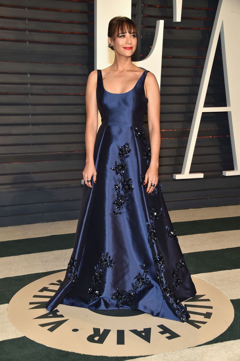 From Plaid Dresses to Couture: See Rashida Jones’s Style Evolution