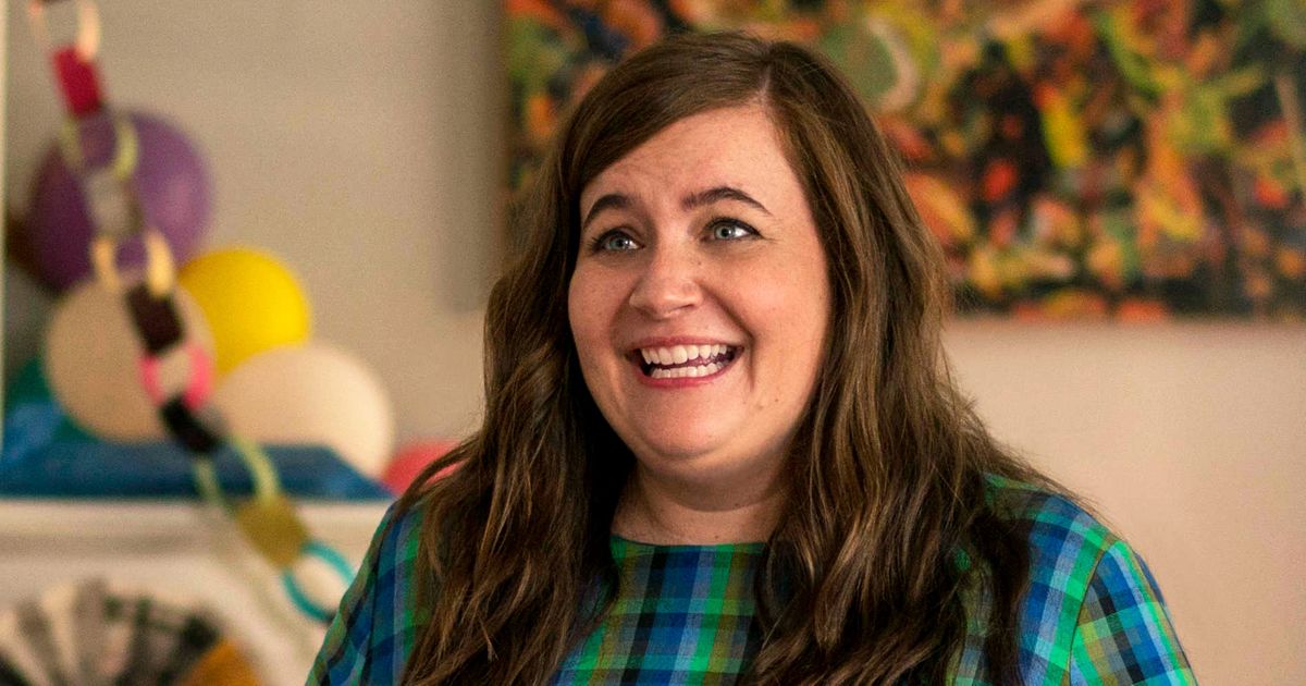 Aidy Bryants ‘shrill Renewed For Season 2 By Hulu