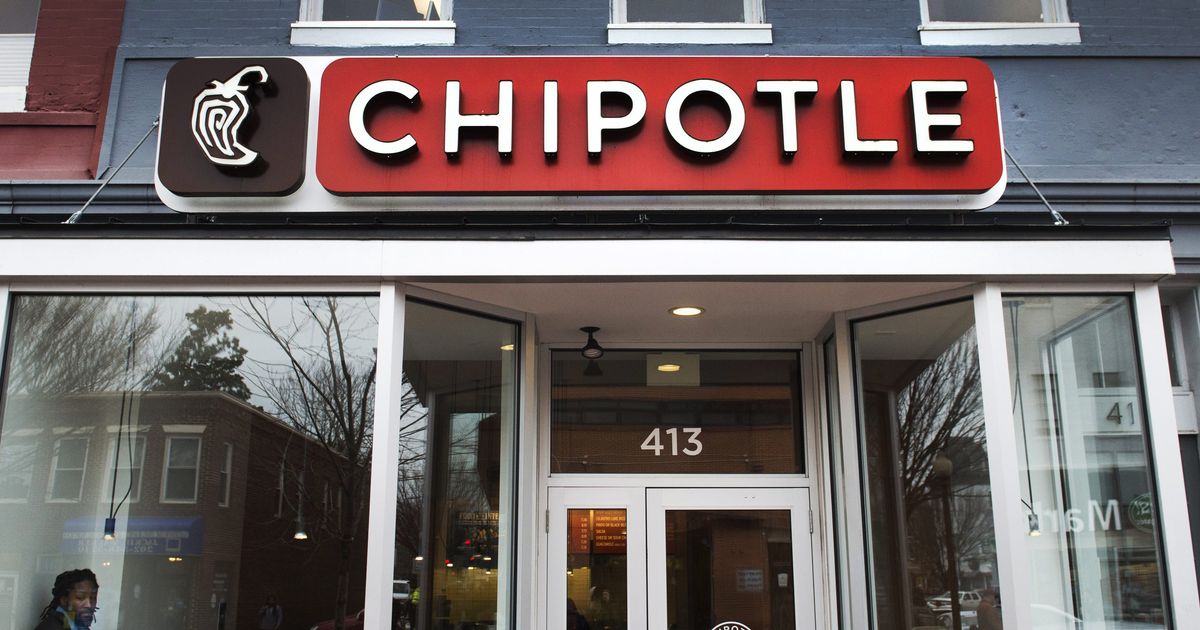 Former Chipotle Employees Sued a Store Manager for Sex Discrimination