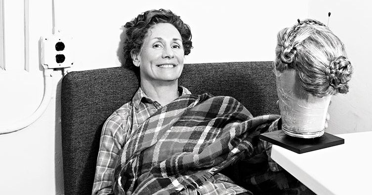 Laurie Metcalf on A Doll's House, Part 2 and Roseanne