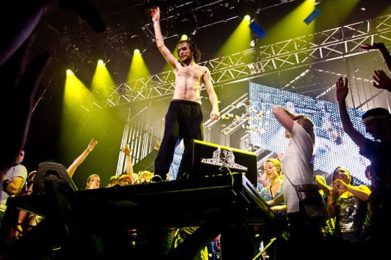 This Weekend’s Concerts, From Chromeo to Best Coast - Slideshow - Vulture