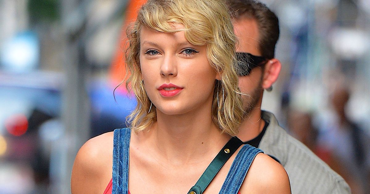 Taylor Swift Brags About Her ‘Edgy’ Life in Old Myspace Posts