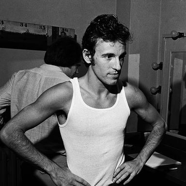 50 Photos of Bruce Springsteen, Plus 50 More