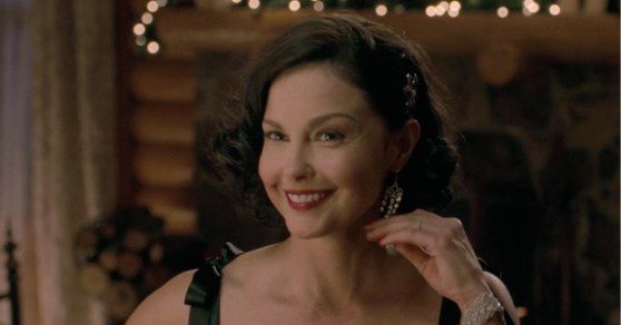 Ashley Judd Bypasses Senator for First Lady in This Olympus Has Fallen Clip