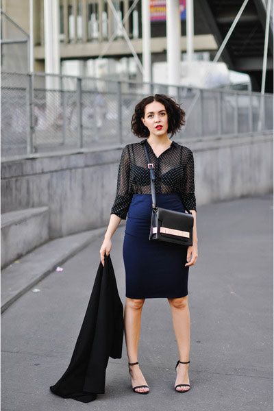 14 Ways to Wear a Bra As a Shirt