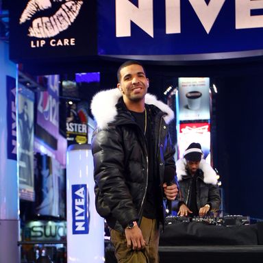46 Photos of Drake’s Best Style