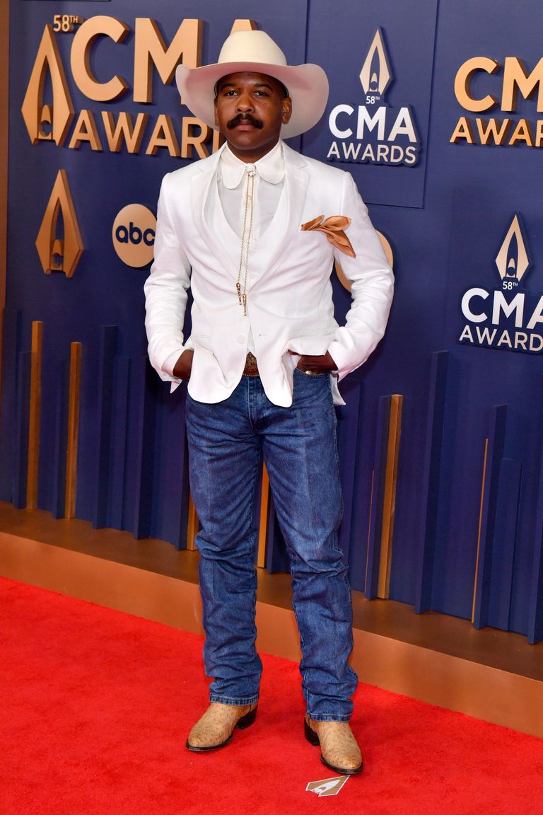 Country Music Awards 2024: All the Looks and Winners