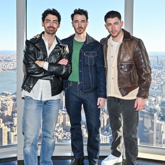 ‘We Live in Time’ Movie Failed to Move My Cold, Cold Heart