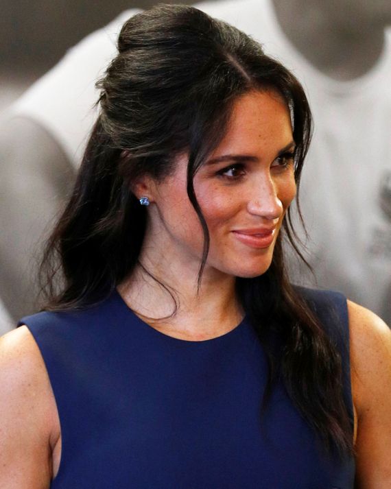 Meghan Markle Hair The Best Hairstyles From Her Royal Tour