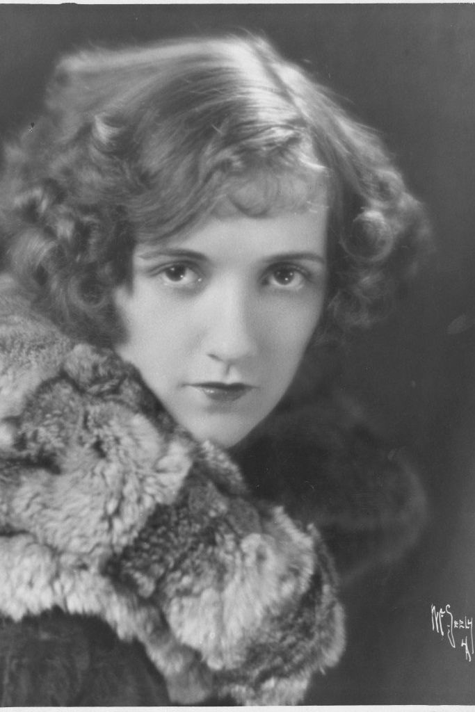 Flappers With Sad Eyes: 20 Exquisite Sorrows