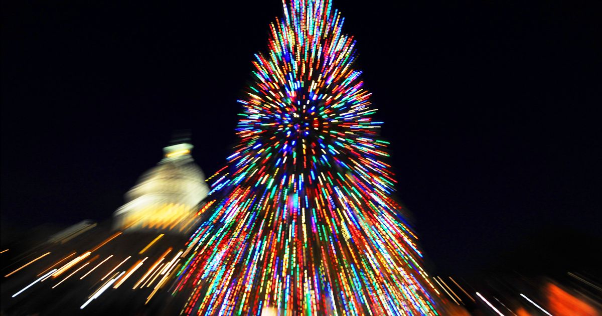 Christmas Lights Might Explain UFO Sightings In Wisconsin