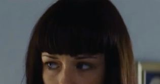 Violet & Daisy Trailer: Rory’s Got a Gun