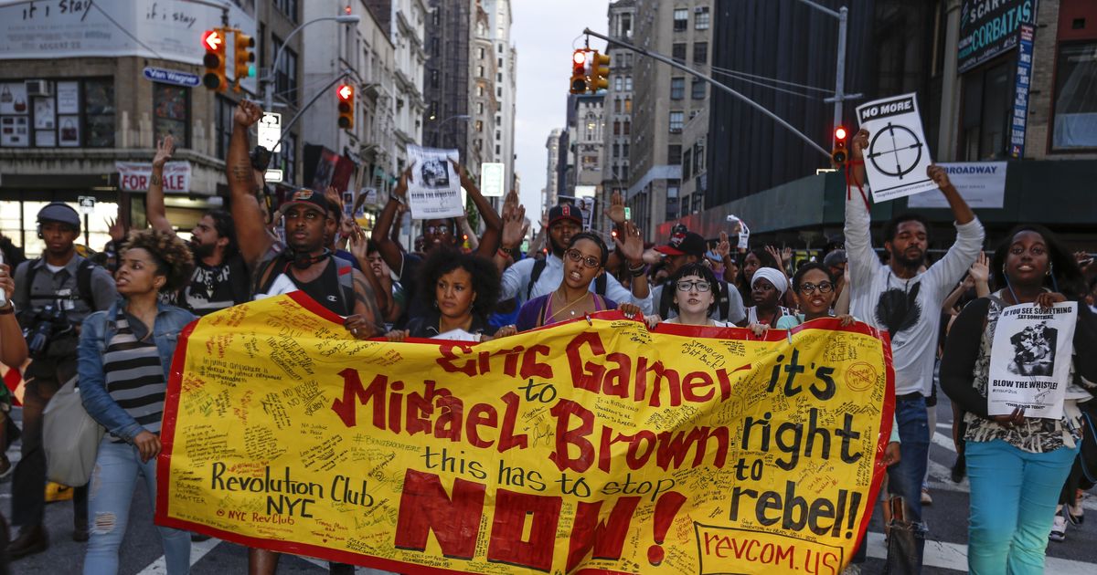 Photos: Michael Brown Protests Spread Across the Country