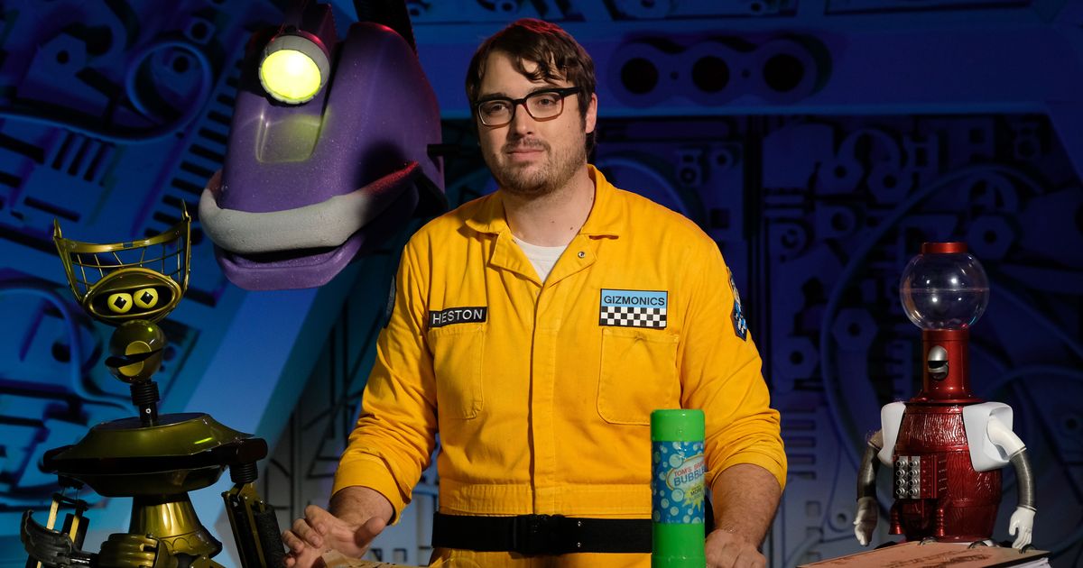 Joel Hodgson and Jonah Ray on Netflix's MST3K: The Return