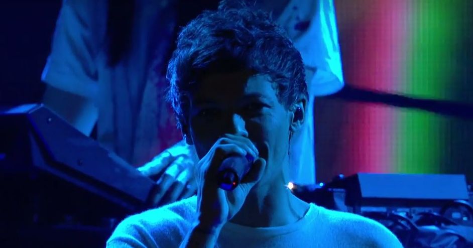 One Direction’s Louis Tomlinson Debuts Solo Song Days After His Mother ...