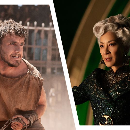 Watch the It’s Always Sunny Cast Lead a ‘Dayman’ Sing-along at Comic ...