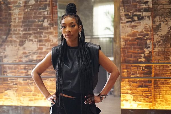 Queens — TV Episode Recaps & News