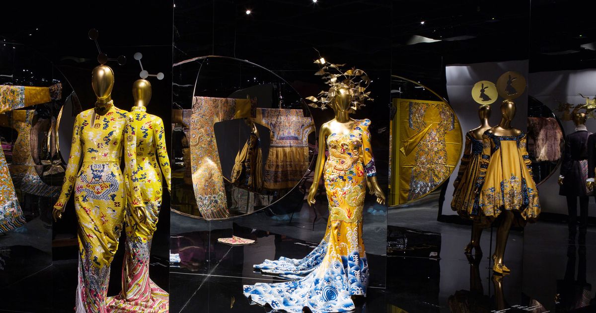 The Met’s China Show Is Beautiful, But Elusive