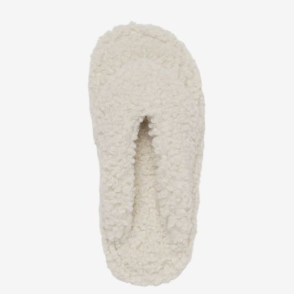 18 Best Women’s Slippers 2022 | The Strategist