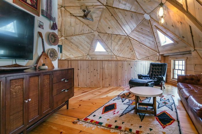 A Connecticut Double-Dome Home For Sale