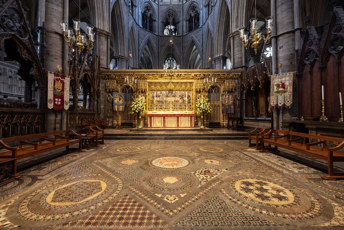 King Charles III Coronation Chair, Anointing Screen: Photos