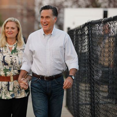 Dressing to Stump: Ann Romney’s Campaign Style