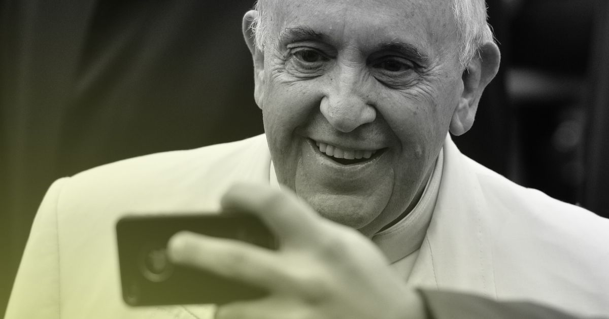 What the Pope Can Learn From Oprah on Instagram