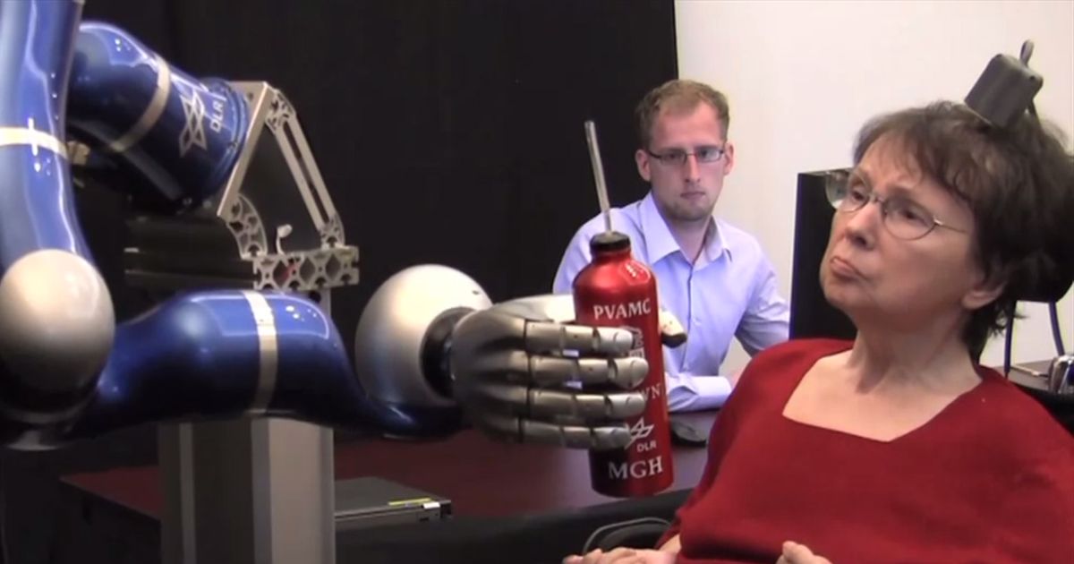 Paralyzed Woman Drinks a Coffee With Her Mind