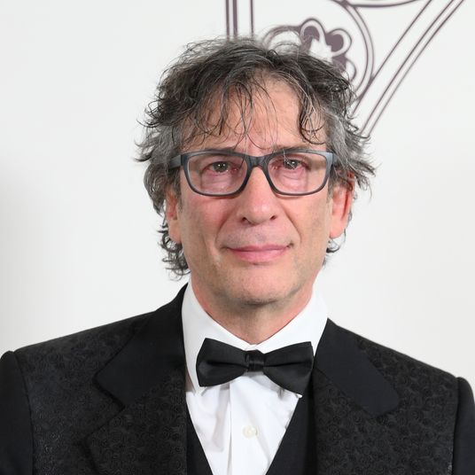 Check Out Emmy Rossum’s Homemade Hairpin