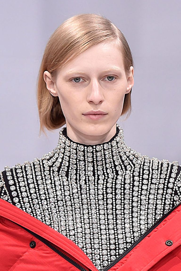 Meet the New ‘No Hairstyle’ Hairstyle