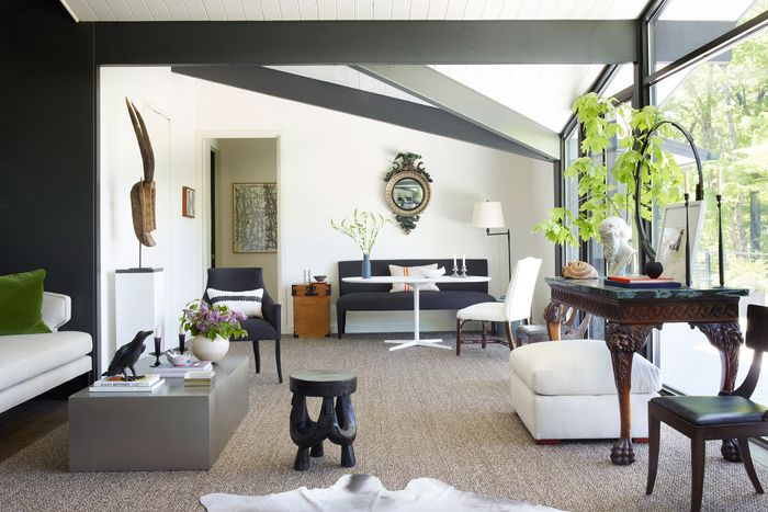 Tour Designer Matthew Patrick Smyth’s Modern Ranch House