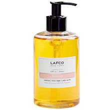 How to Get the Marc Jacobs Fall 2021 Muppet Eyelashes Look