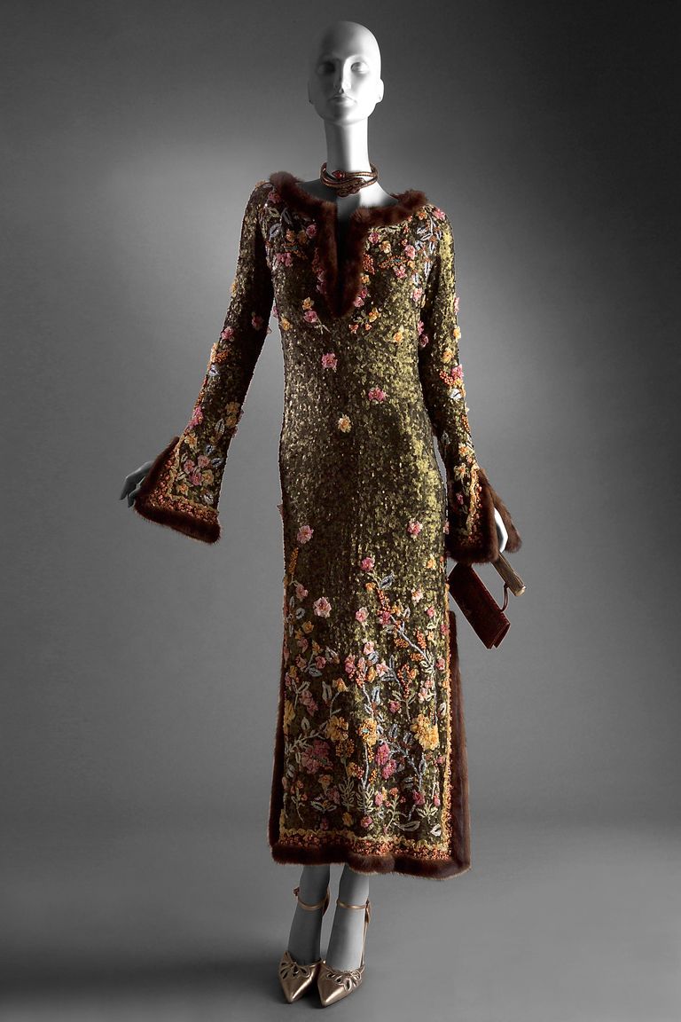 A Visual History of Valentino’s Gorgeous Couture