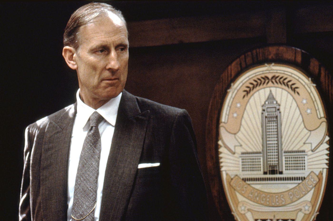 Ewan Succession Actor 60 Photos - Moonagedaydream.film