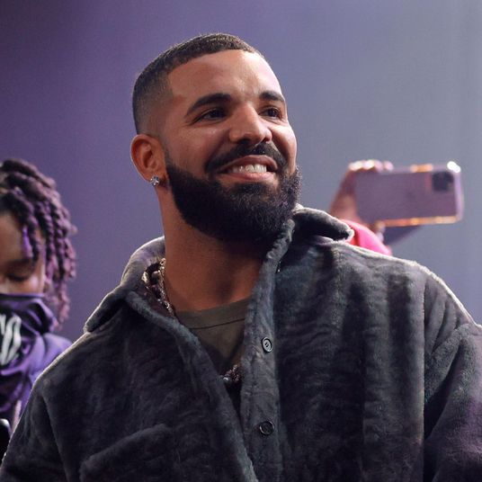 Space of the Week - Ben Towill's One-Bedroom Apartment in Brooklyn ...