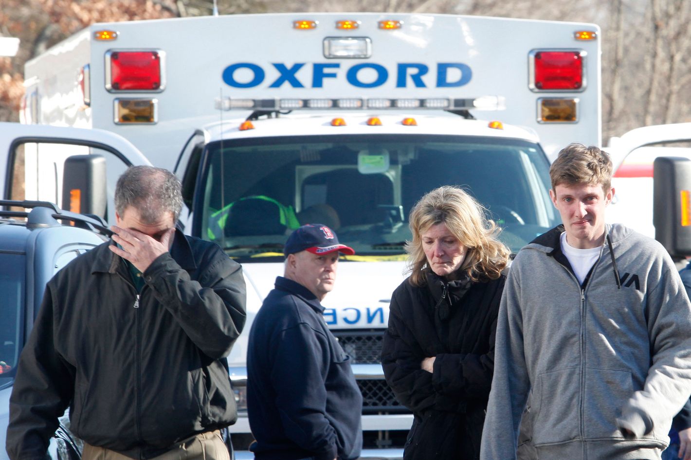 More Than Two Dozen Killed in Connecticut Elementary School Shooting ...