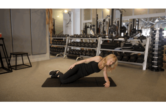 3 Workout Moves for Cinching Your Waist