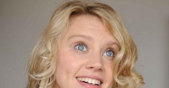 Saturday Night Live Adds New Actress