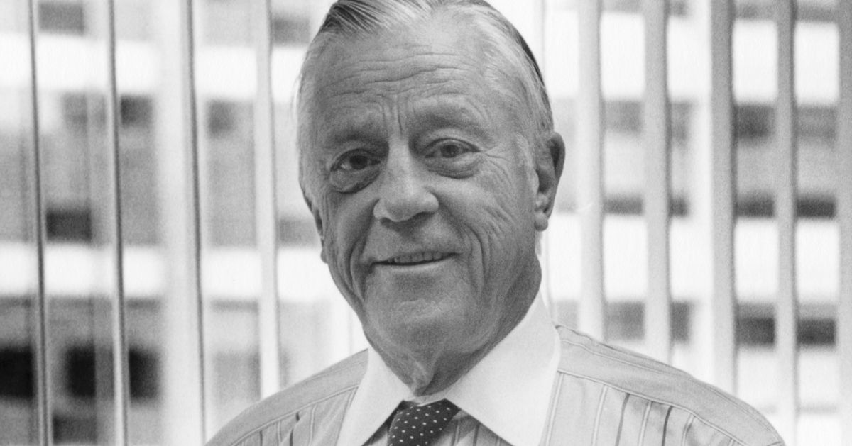 Legendary Washington Post Editor Ben Bradlee Dies at 93