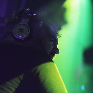 A Night With Game of Thrones’ Hodor, Rave DJ - Slideshow - Vulture