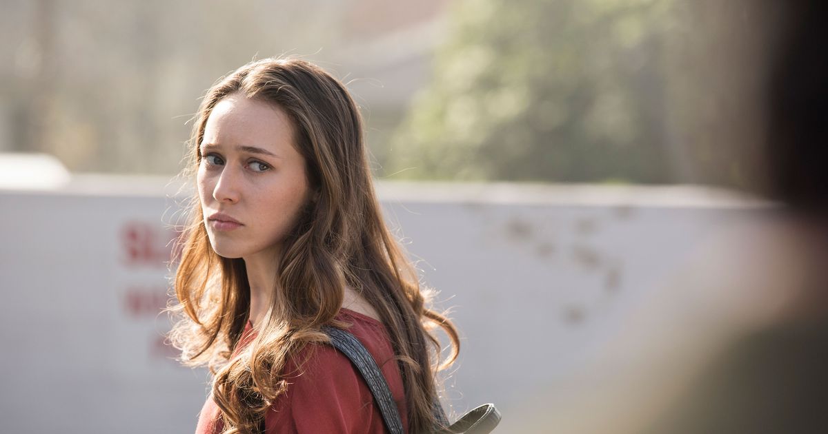 Fear the Walking Dead’s Debut Was the Most-Watched Cable-Series ...