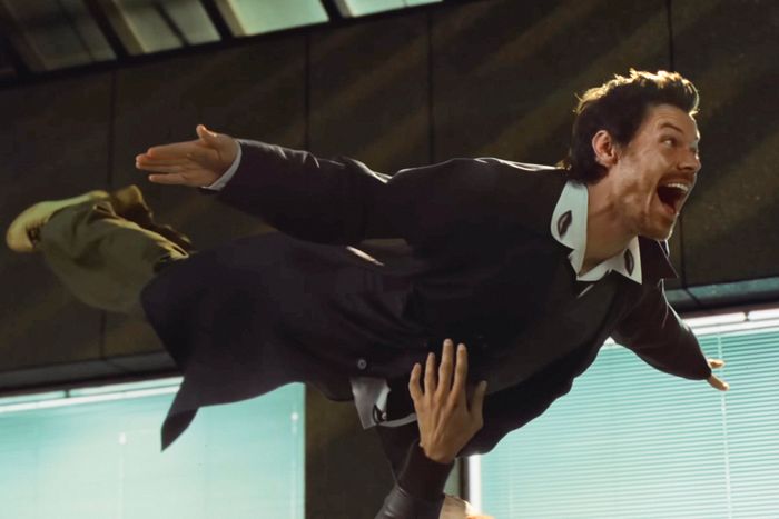 ‘Aperture’ Review: Harry Styles Joins Pop’s Dance Party