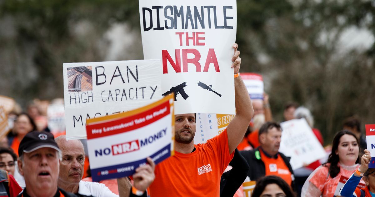The GOP Might Finally Pay a Price for Its Pro-NRA Extremism